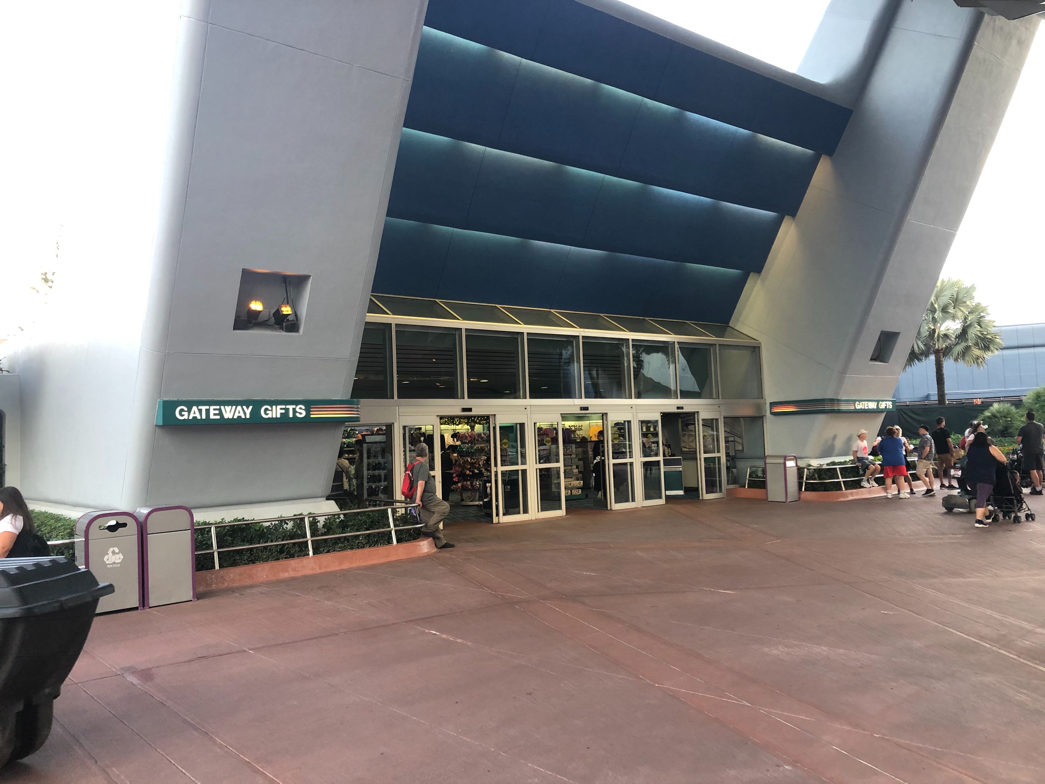 PHOTOS, VIDEO: One Final Tour of EPCOT's Gateway Gifts Before it Closes ...