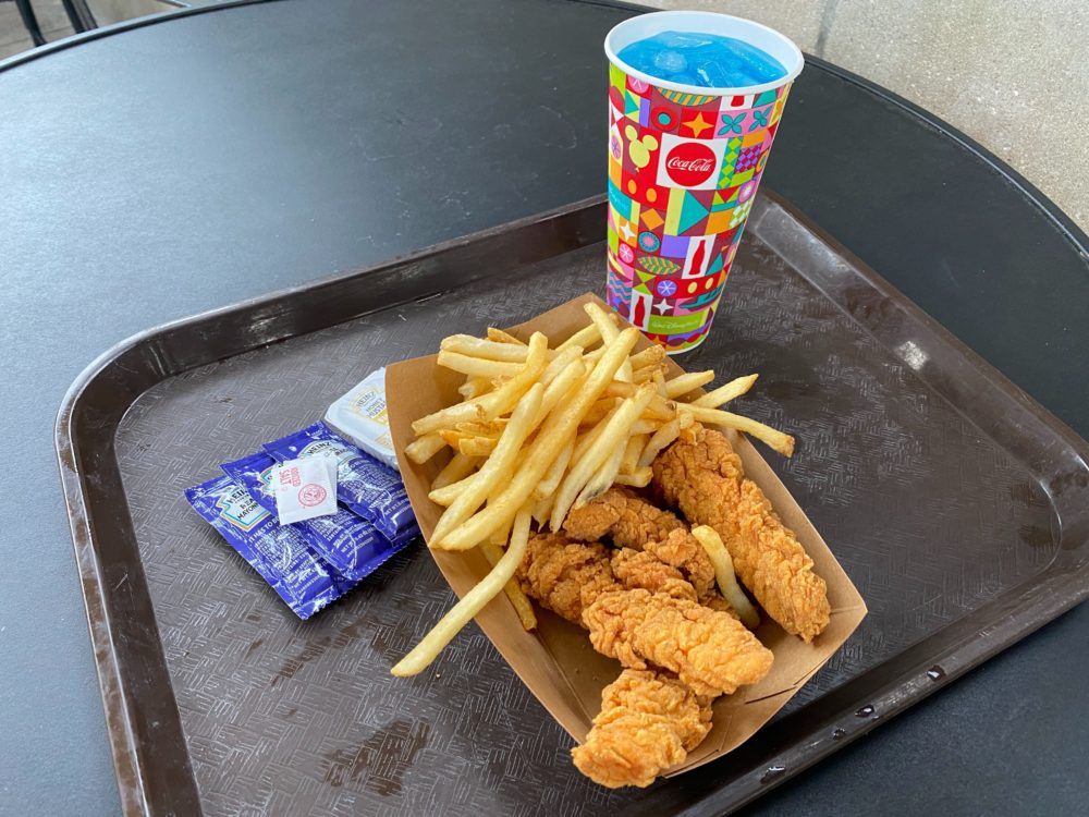 PHOTOS: Le Restaurant Backlot Express Rouvre Ses Portes Aux Disney's ...